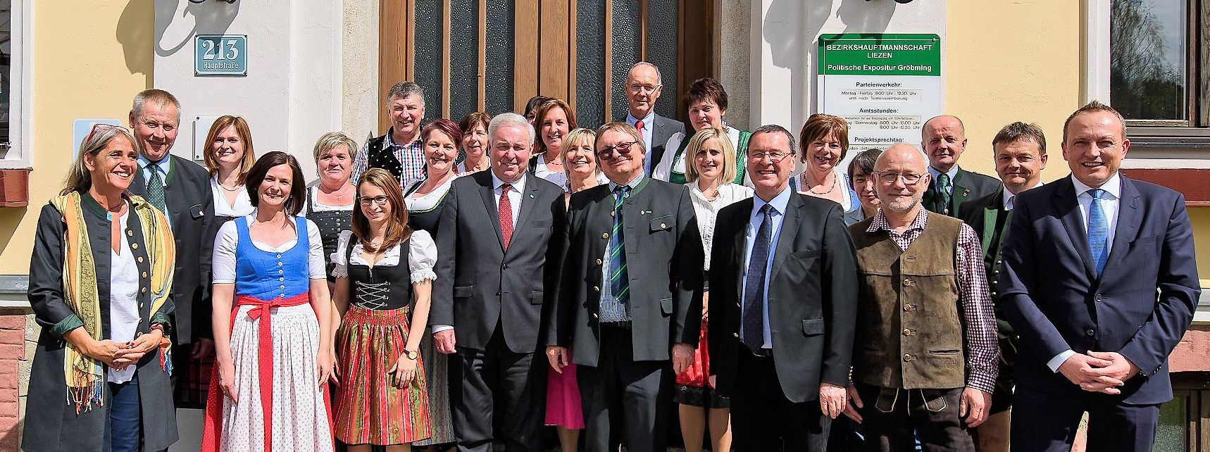 LH Hermann Schützenhöfer auf Bezirkstour in Liezen - StVP