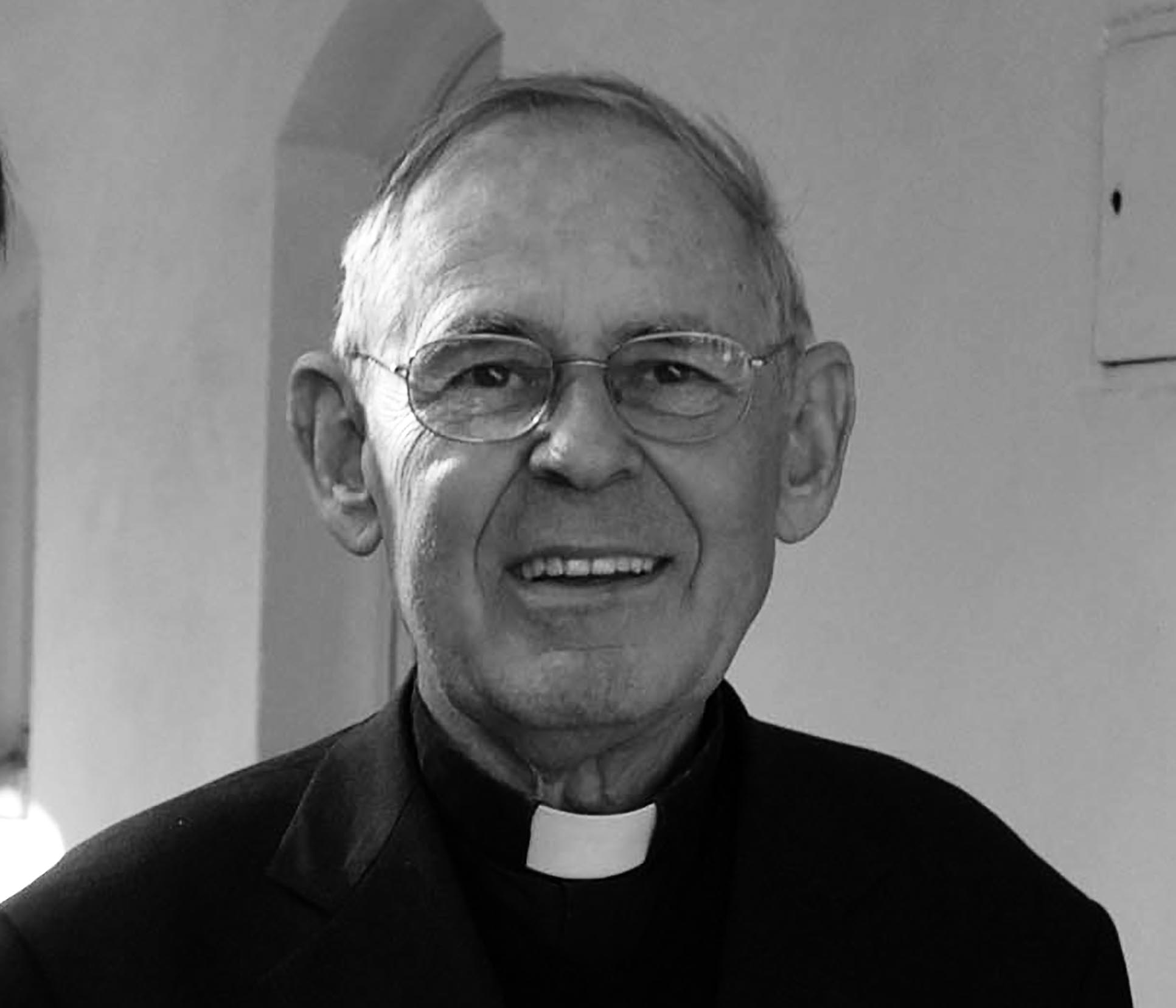 LH Drexler und LH-Stv. Lang zum Ableben von Pfarrer Wolfgang Pucher - StVP